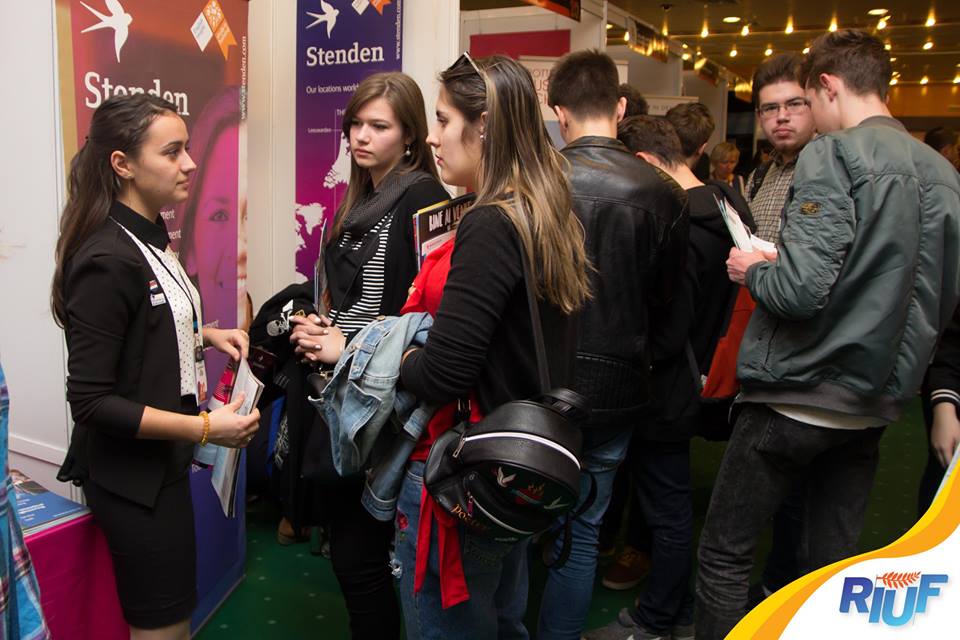 Invitaţie la cel mai mare târg de universităţi din România – RIUF ...
