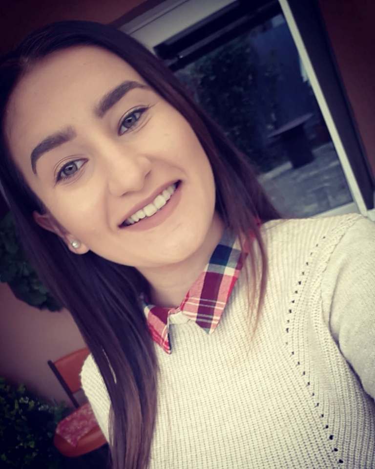 LAVINIA SABO: S-au pregătit cu trei mentori | LOGO paper