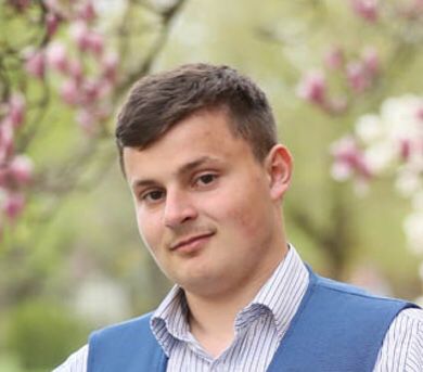 RADIO ROMÂNIA ACTUALITĂȚI: Pregătire pentru viață | LOGO paper